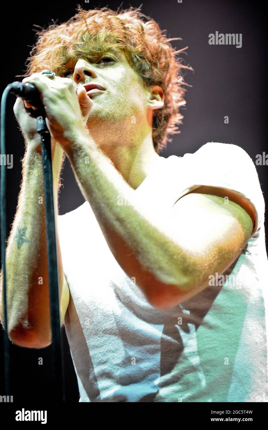 Paolo Nutini Performing live at Sheffield Arena , Sheffield Stock Photo ...