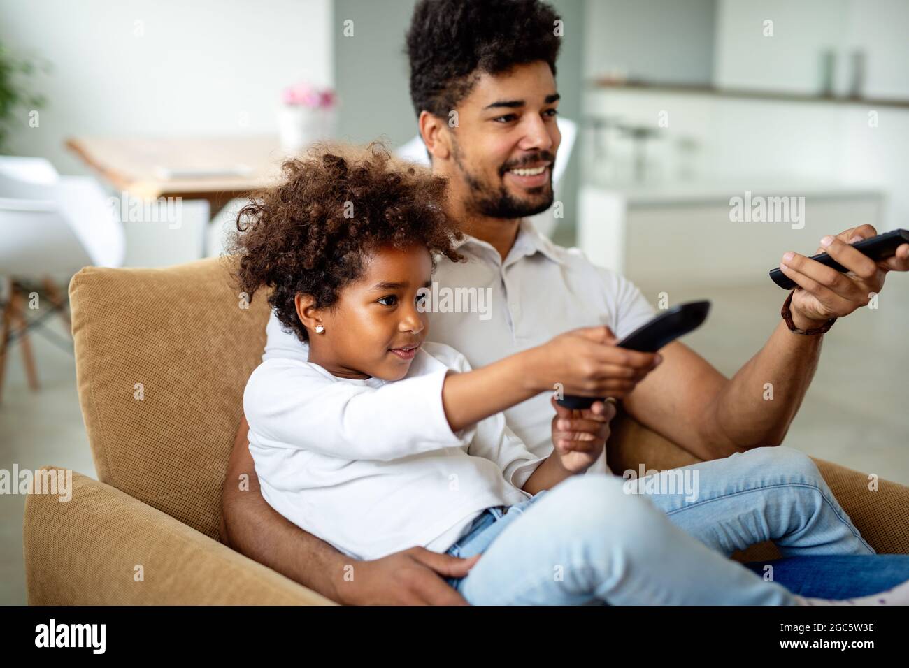 Family, fatherhood love people concept. Happy father and daughter ...