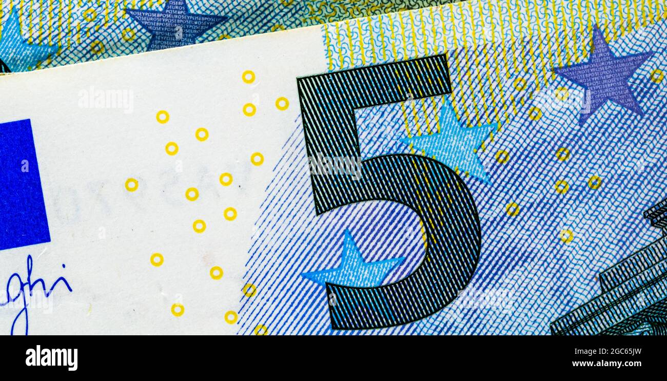 Closeup shot of a 5 euro banknote paper design Stock Photo - Alamy