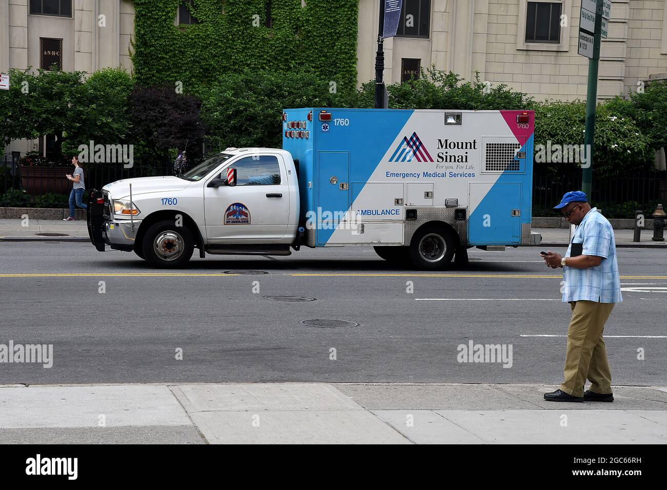 HARLEM/NEW YORK CITY /NEW YORK / USA 08.JUNE 2018 .Daily in Harlem New ...