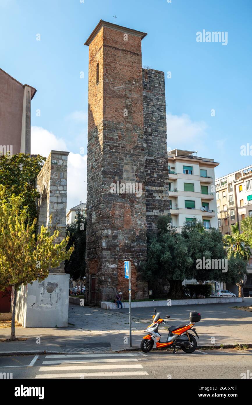 Towers in old centre of Savone, Italy Stock Photo - Alamy