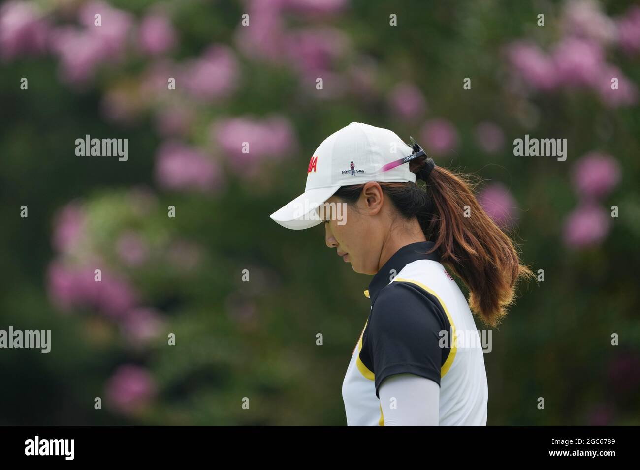Saitama, Japan. 7th Aug, 2021. Lin Xiyu (R) of China reacts during the ...