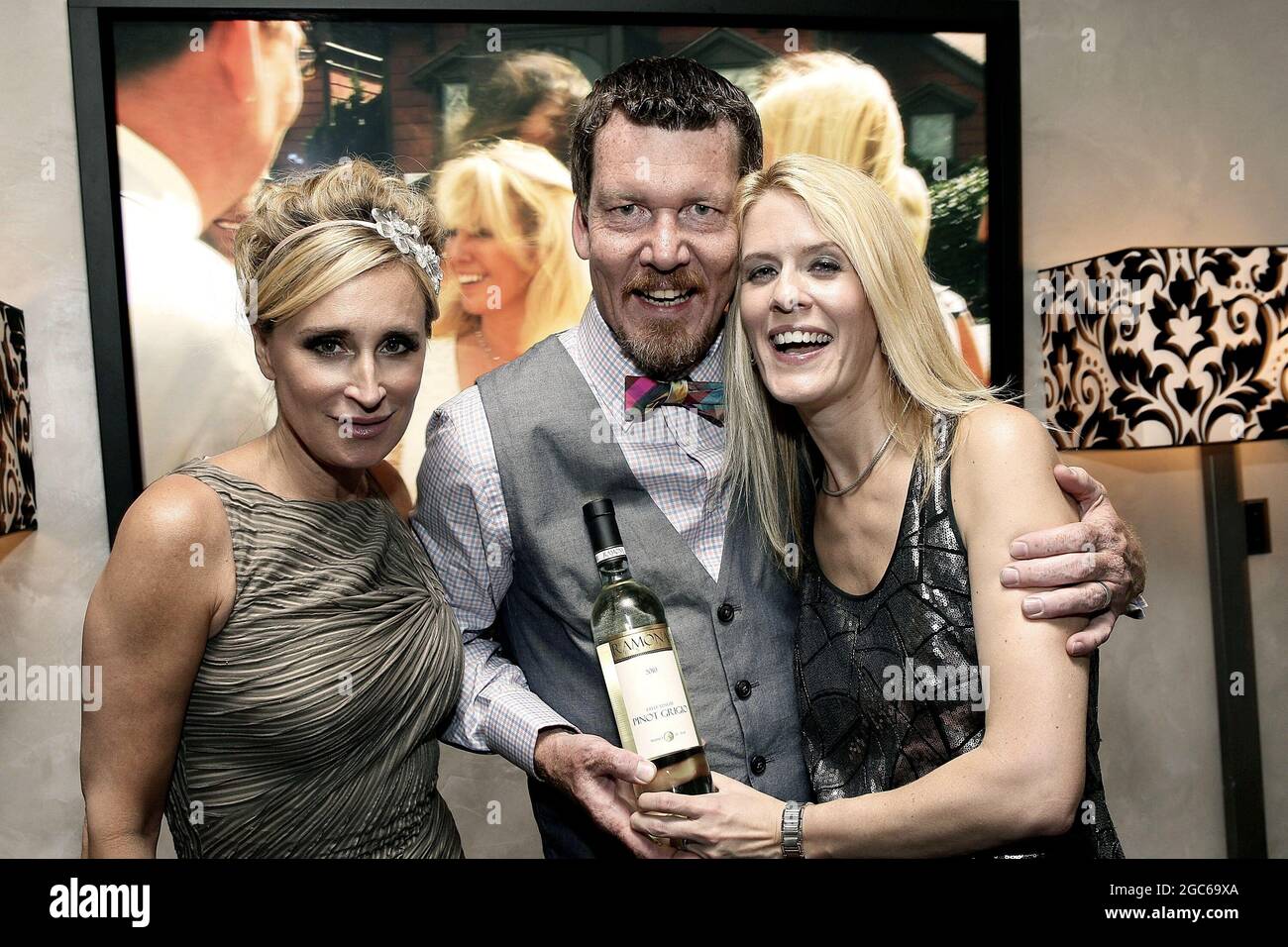 New York, NY, USA. 8 April, 2011. Sonja Morgan, Simon van Kempen and ...