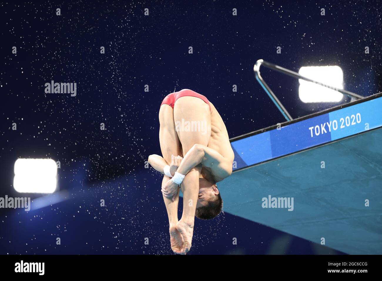 Tokyo, Japan. 7th Aug, 2021. YANG Jian (CHN) Diving : Men's 10m ...