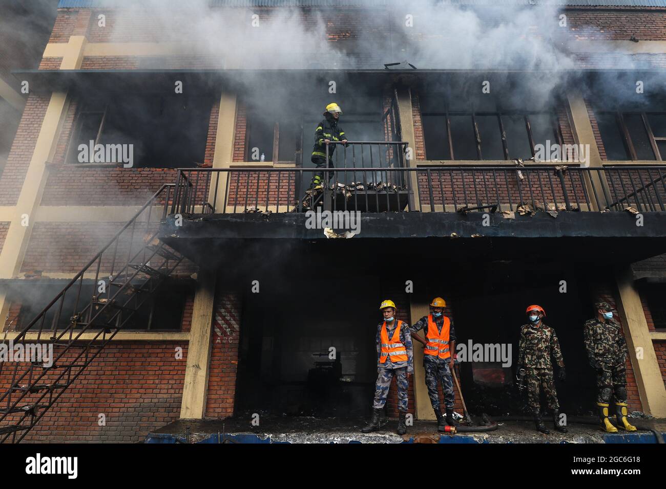 Kathmandu, NE, Nepal. 7th Aug, 2021. Firefighters from the Armed Police ...