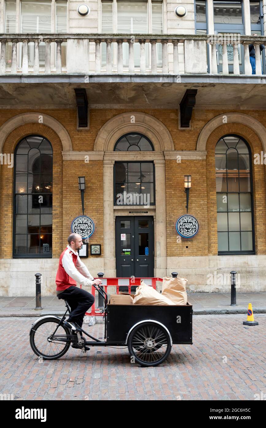 Pizza Express restaurant, London, England Stock Photo - Alamy