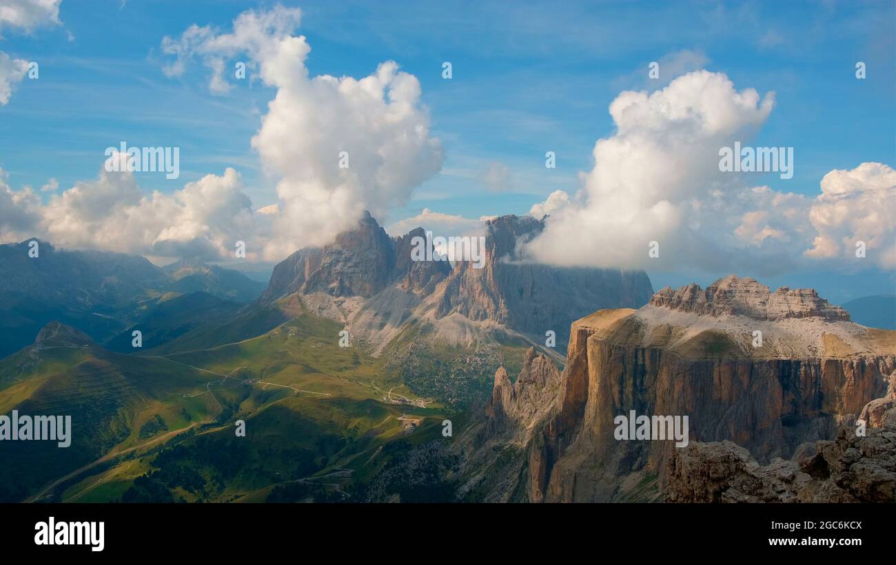 Time lapse scenery hi-res stock photography and images - Alamy