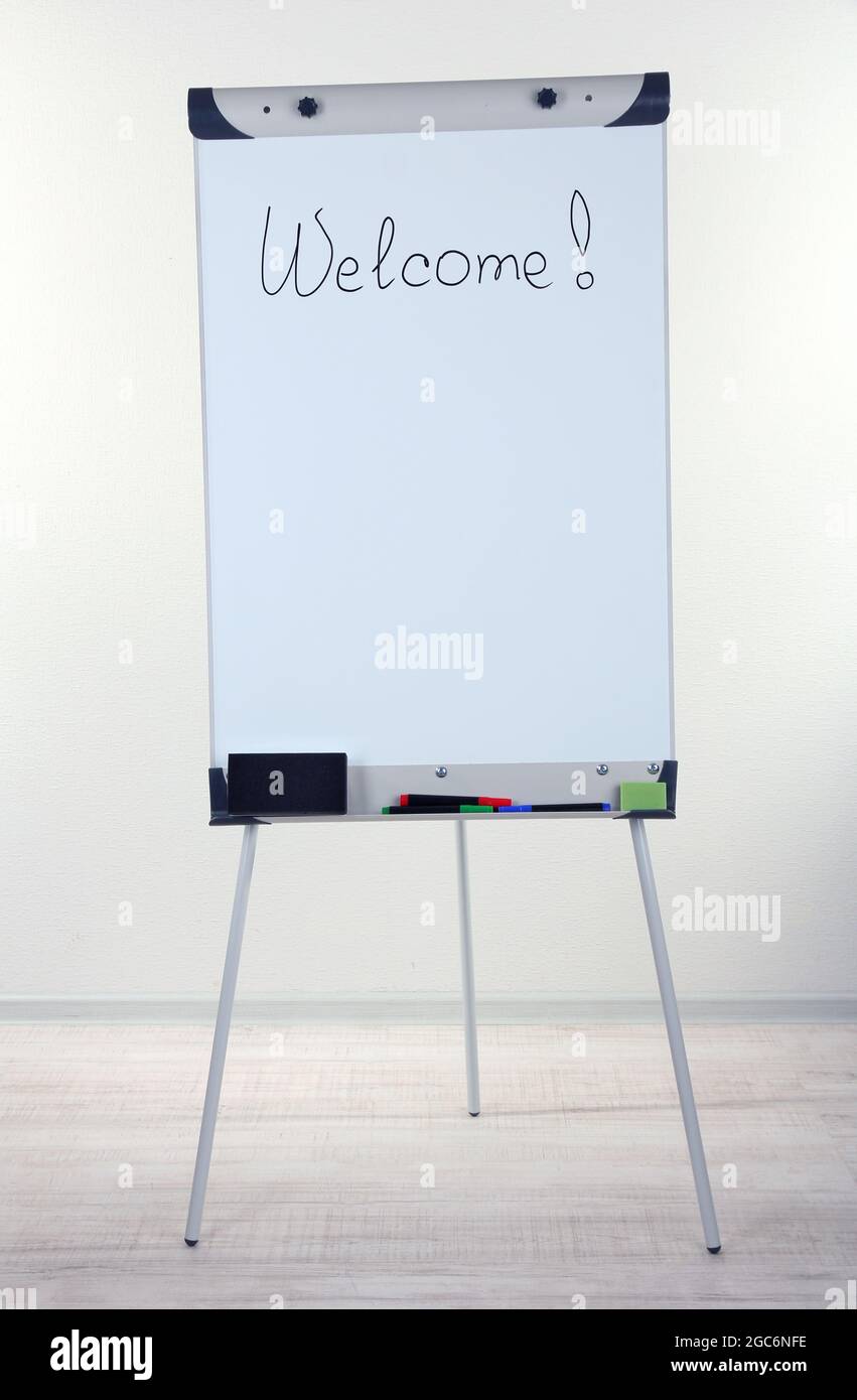 Flipchart in classroom Stock Photo - Alamy
