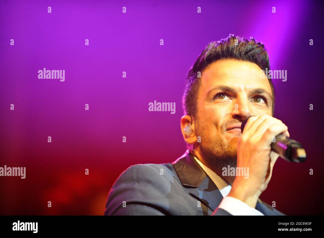 Peter Andre Performing at Sheffield City Hall , Sheffield Stock Photo ...