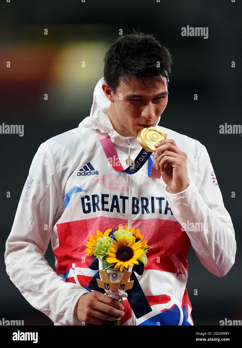 Joseph Choong of Great Britain with his gold medal following victory in ...