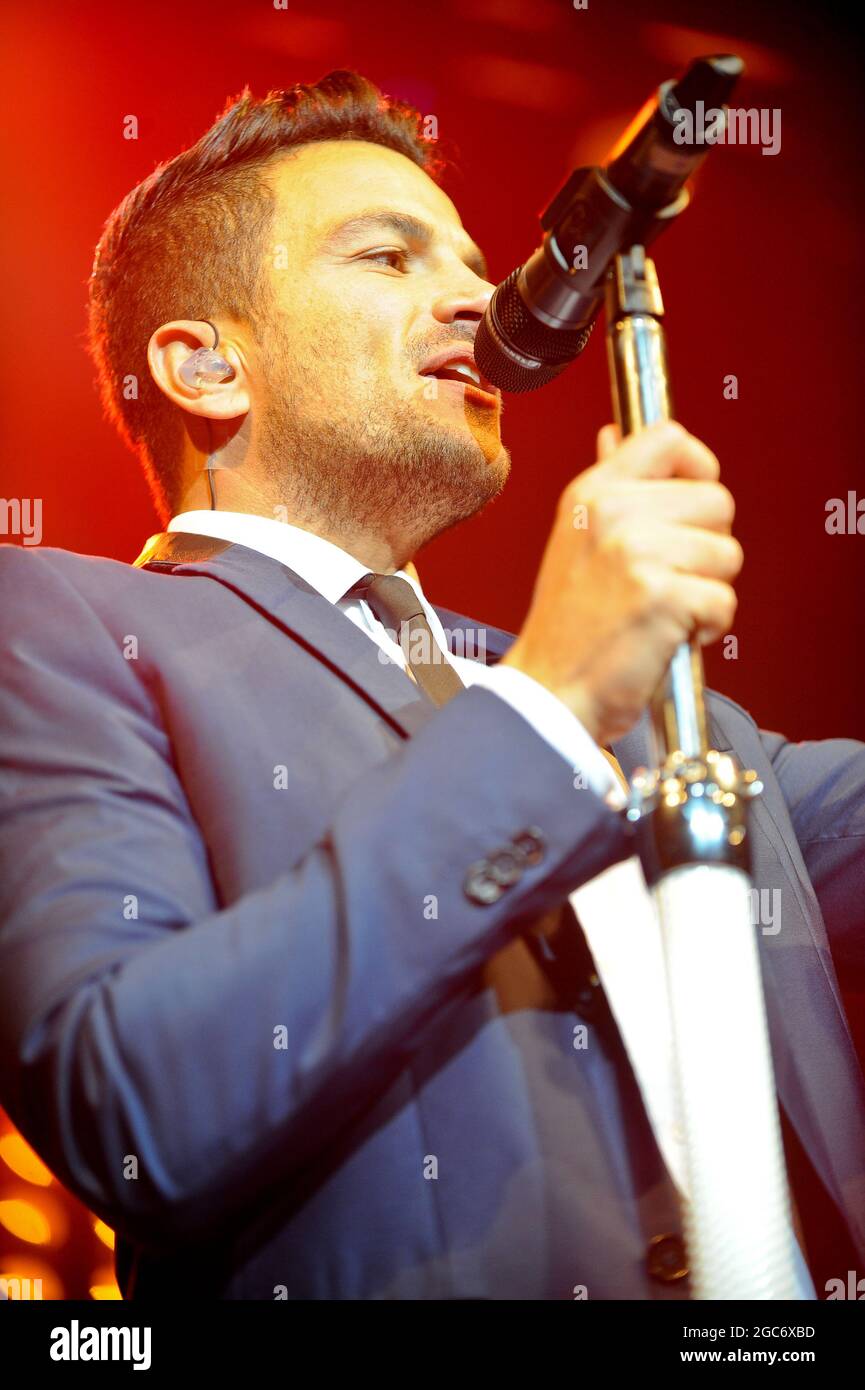 Peter Andre Performing at Sheffield City Hall , Sheffield Stock Photo ...