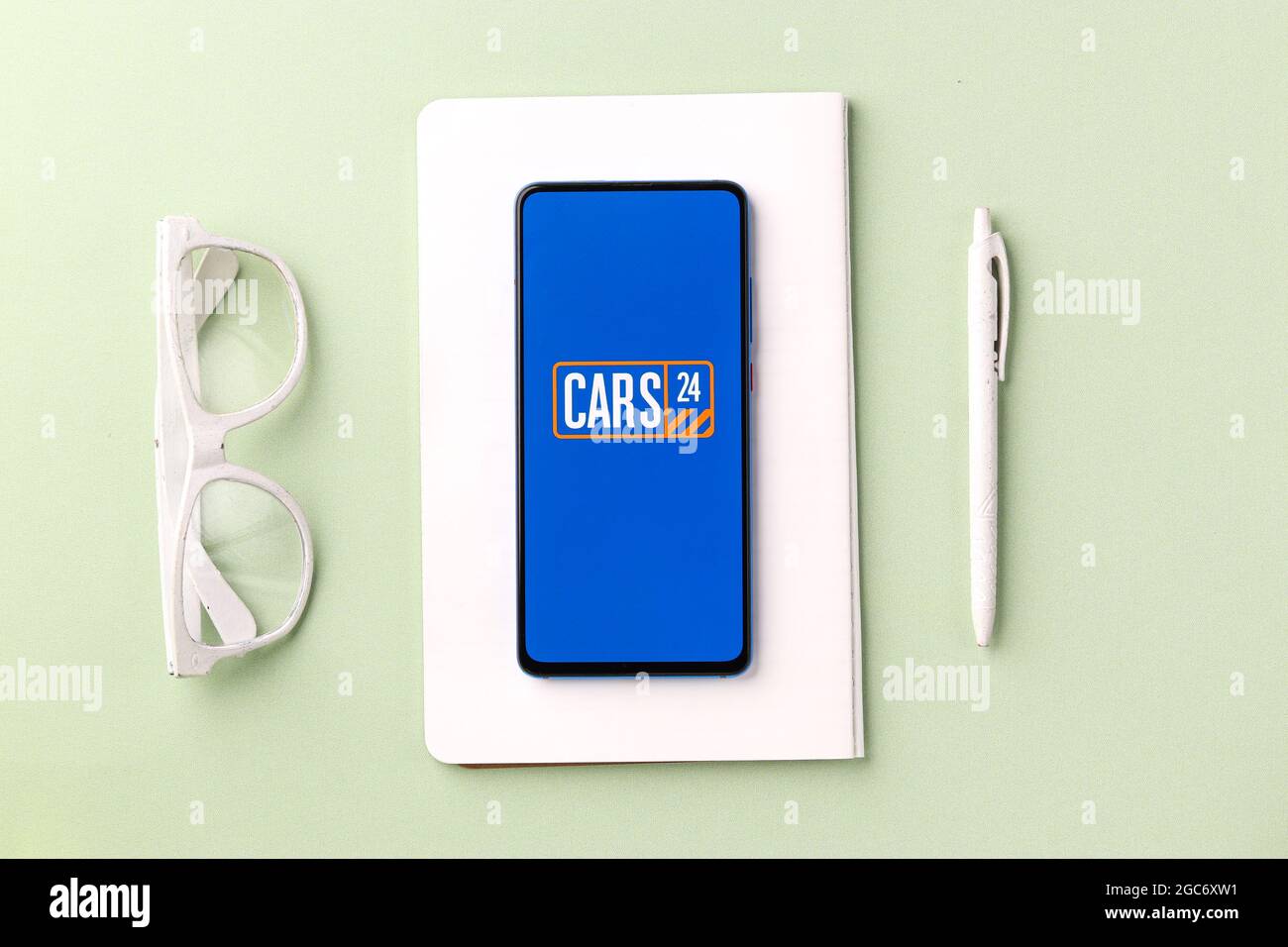 Cars24 logo hi-res stock photography and images - Alamy