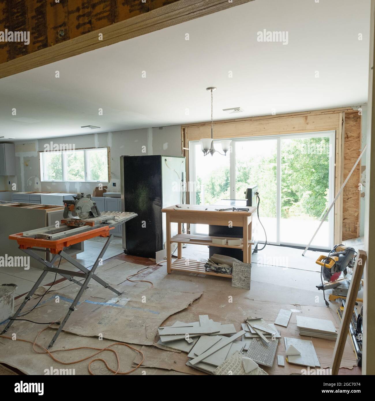 Unfinished domestic kitchen renovation Stock Photo - Alamy