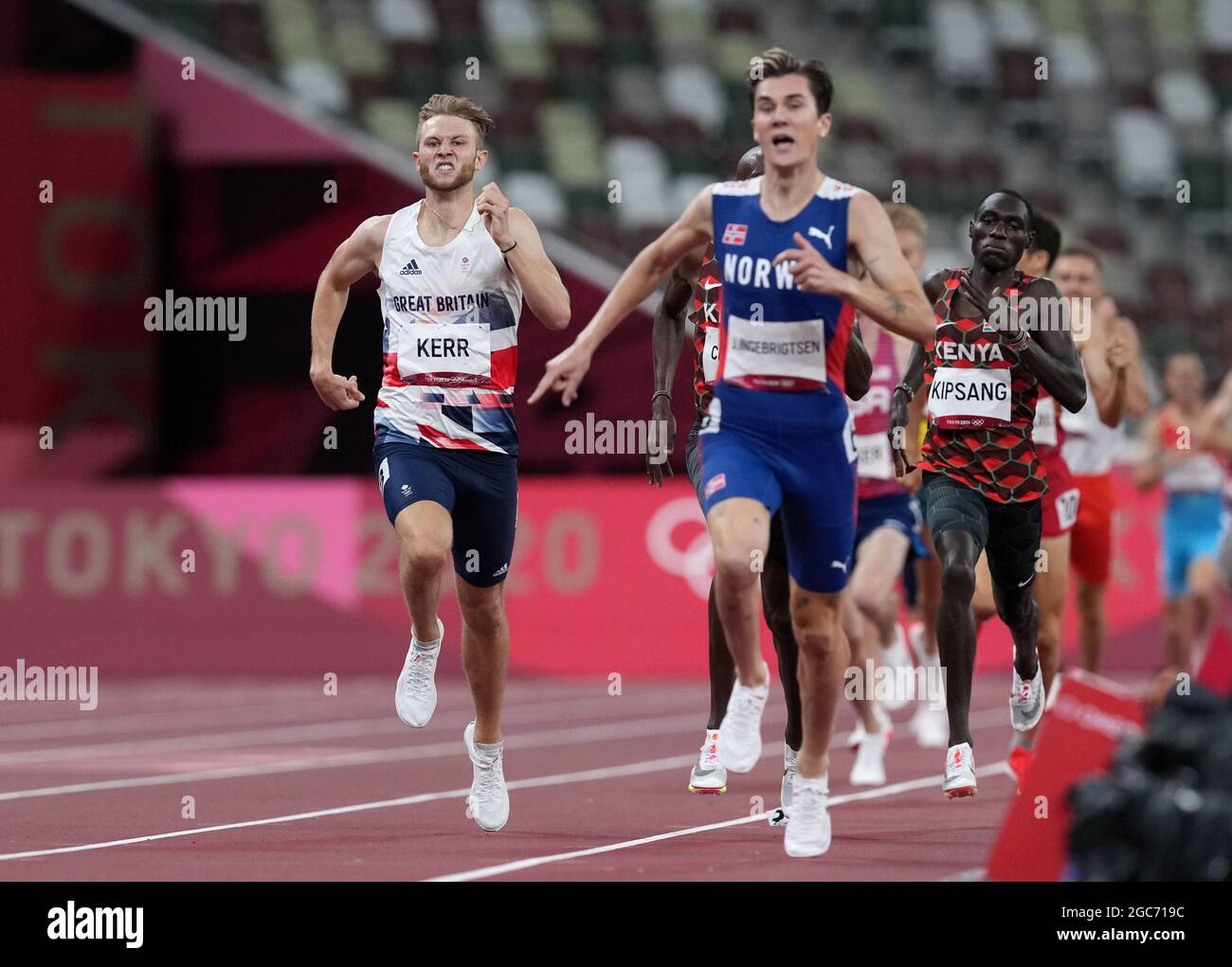 Great Britain's Josh Kerr coming home to win bronze in the Men's 1500m ...