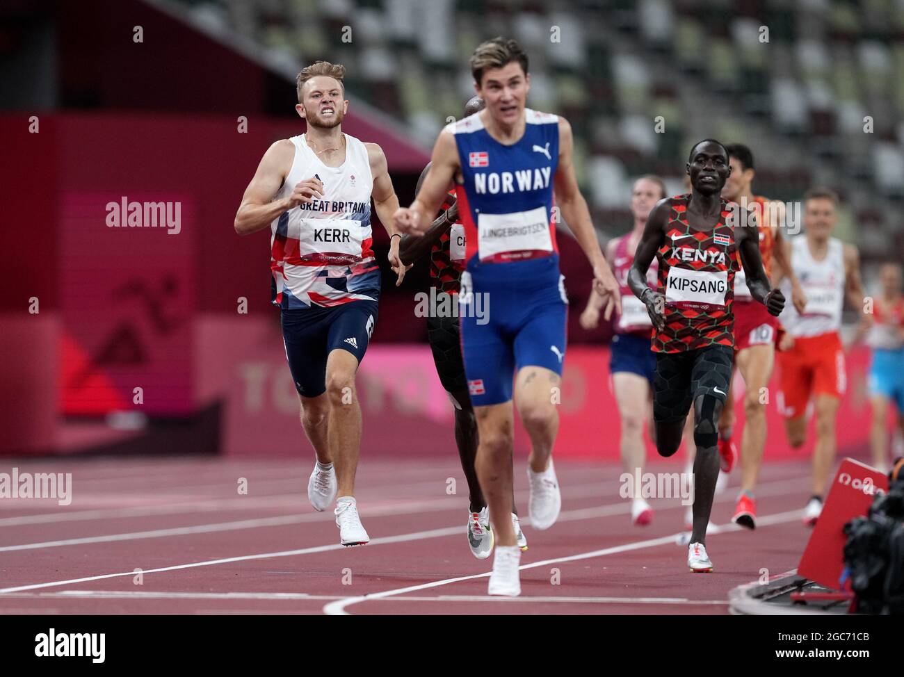 Great Britain's Josh Kerr coming home to win bronze in the Men's 1500m ...