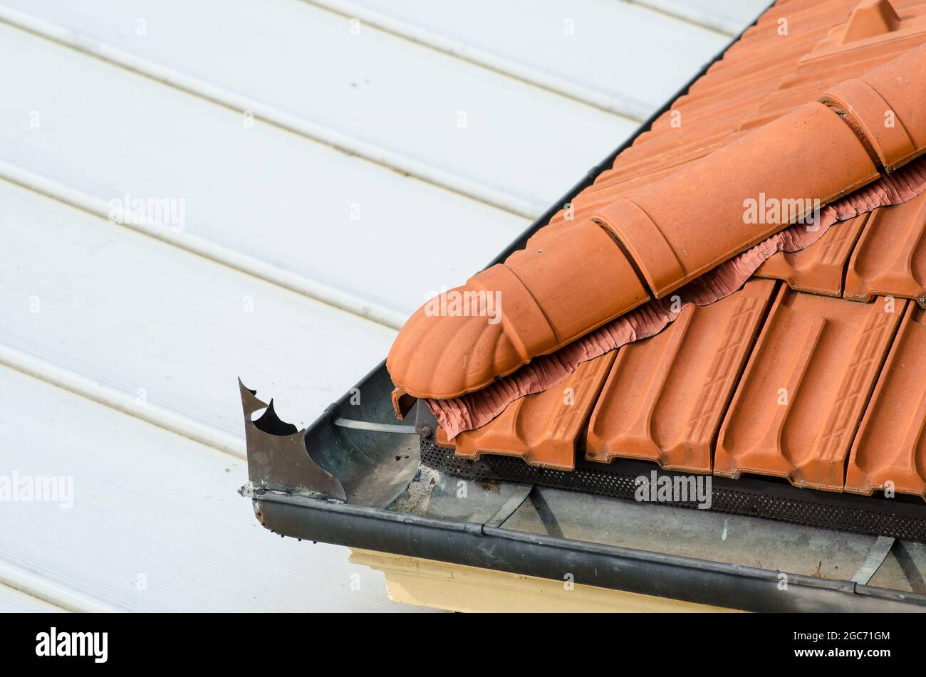 Corner gutter hi-res stock photography and images - Alamy