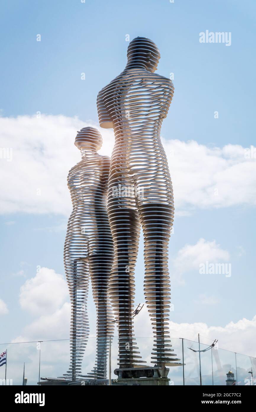 Batumi, Georgia - July 2, 2021: Ali and Nino statue and The Ferris ...