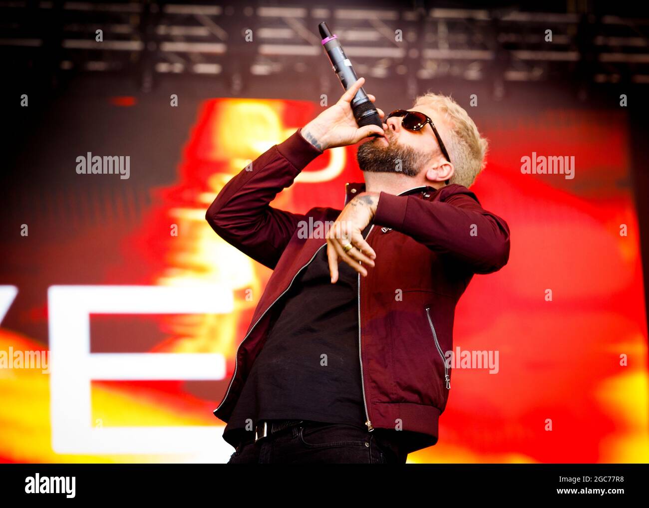J jason j brown boyband five hi-res stock photography and images - Alamy