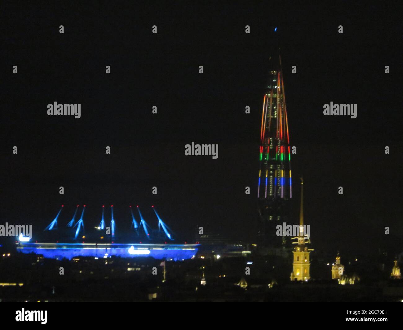 Olympic rings fire hi-res stock photography and images - Alamy