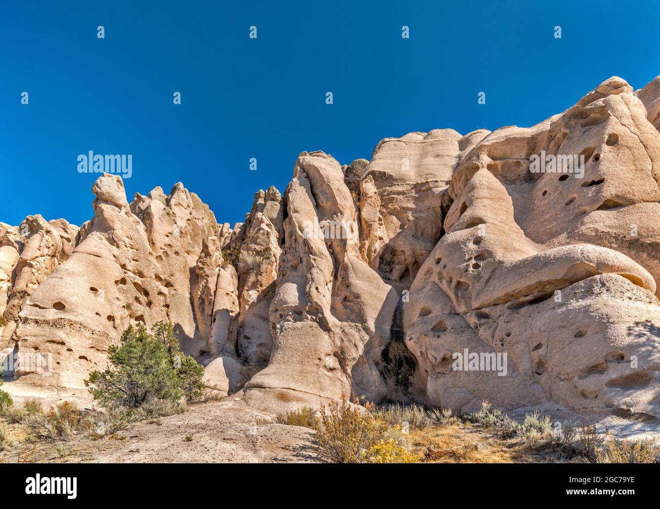 Wind eroded sandstone formations in Needle Range, Hamlin Valley Road ...