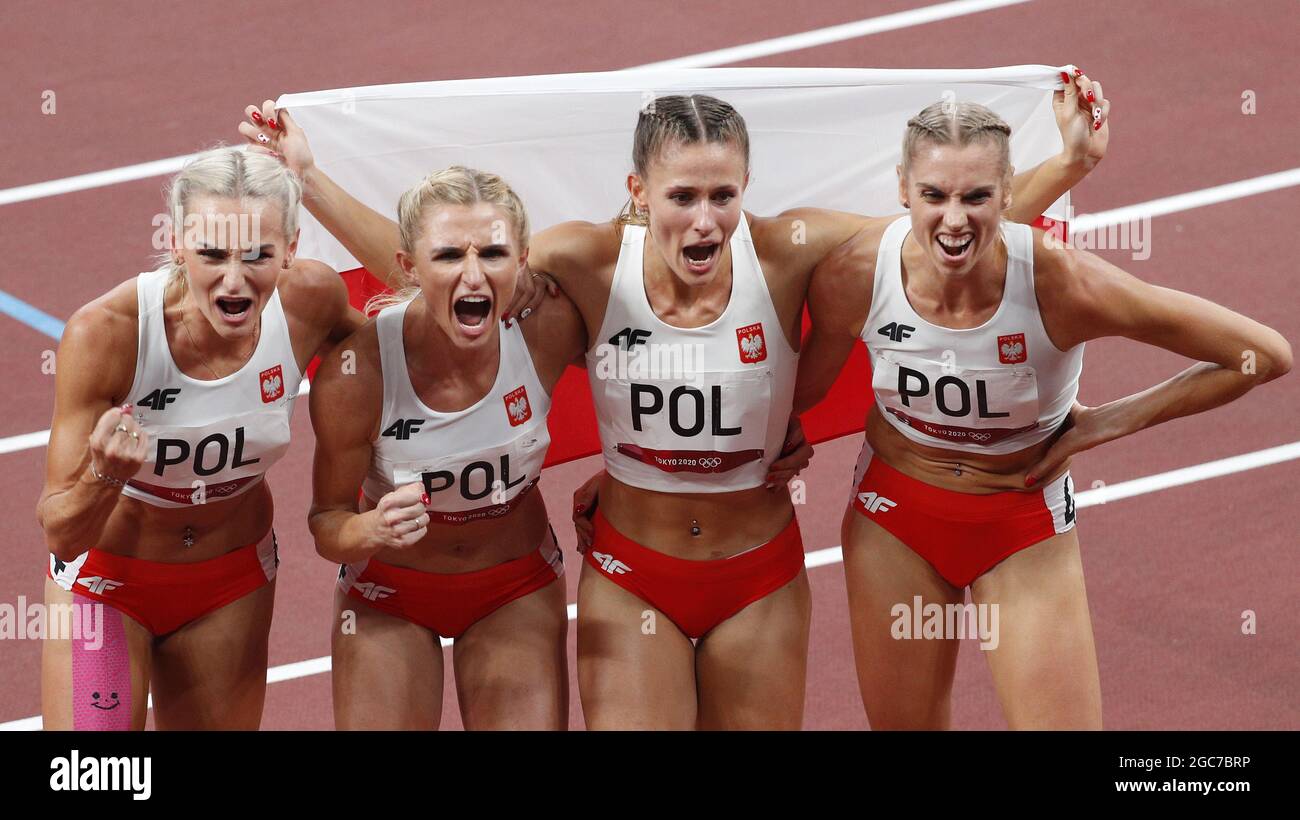 Tokyo, Japan. 07th Aug, 2021. Poland's team celebrates winning the ...