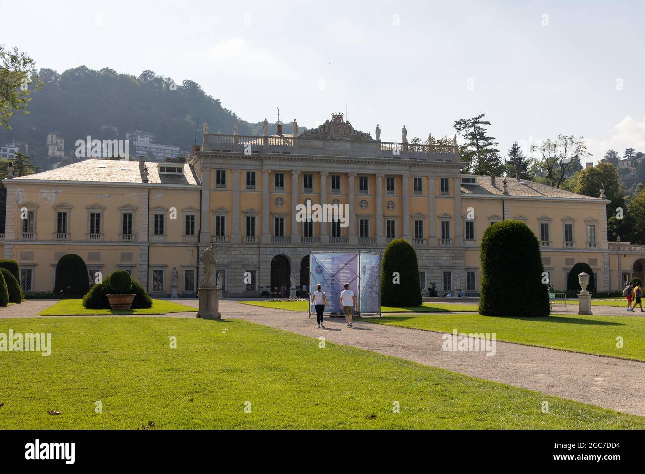 The beautiful architecture of Villa Olmo in Como italy Stock Photo - Alamy