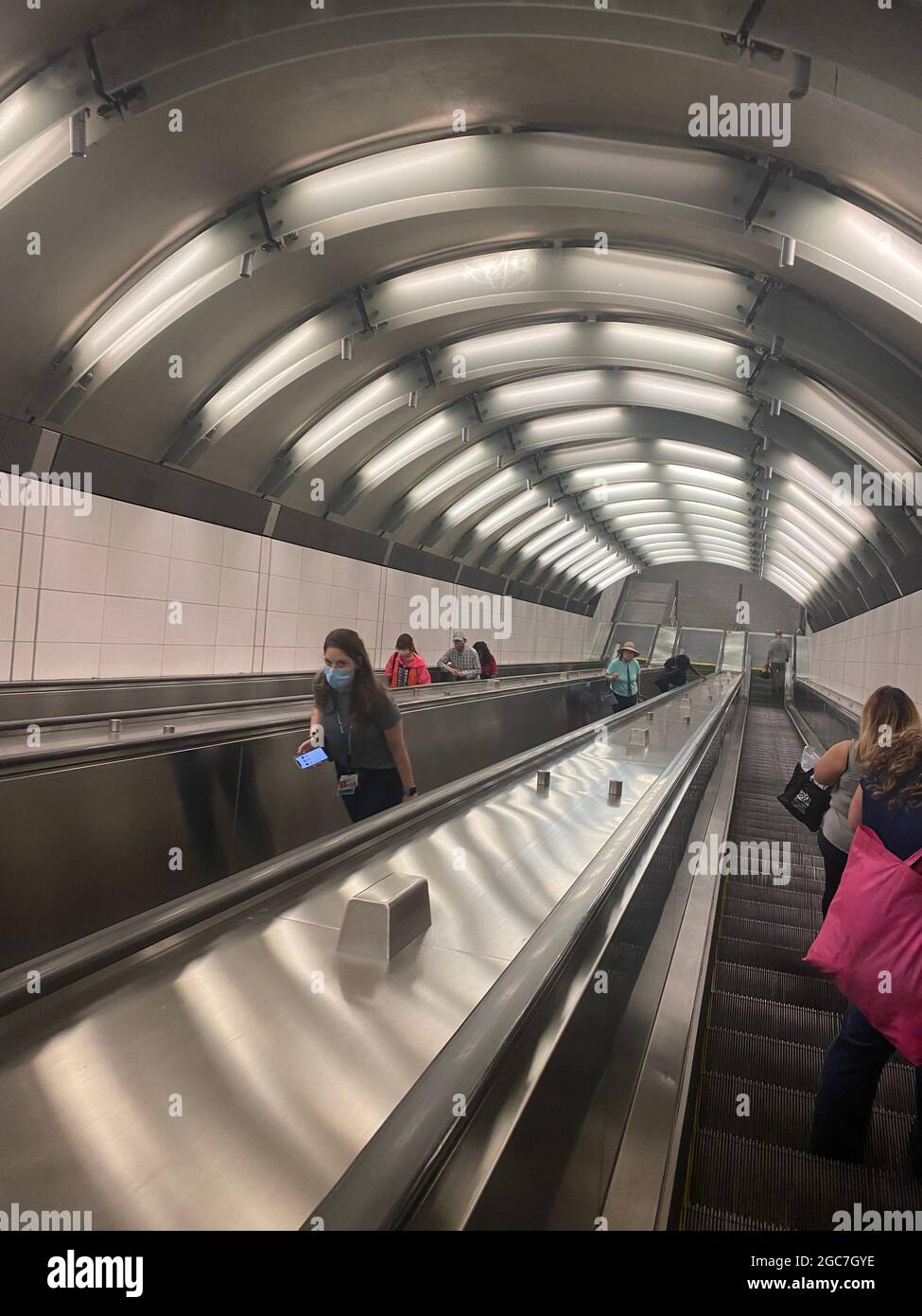 Steep long escalators at the new upper East Side 2nd Avenue Q train ...