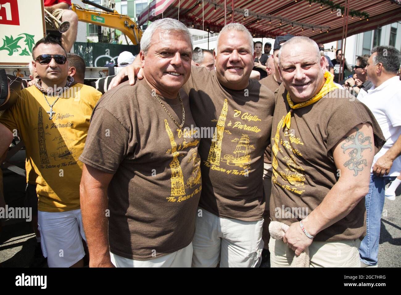 People of all ethnicities crowd North 8th Street at the annual Italian ...