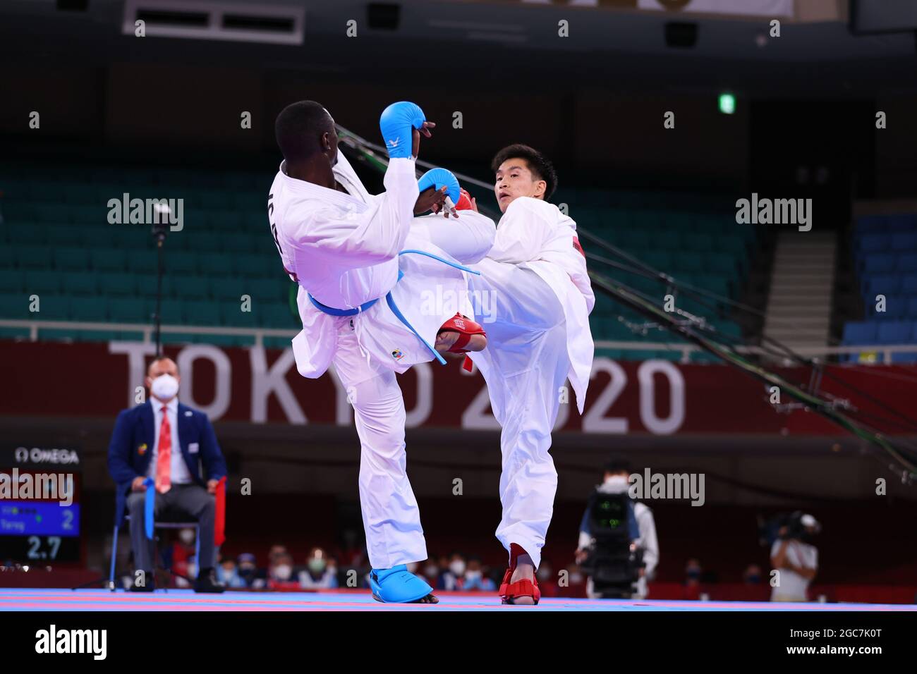 Tokyo, Japan. 7th Aug, 2021. (L to R) Ryutaro Araga (JPN), Tareg Hamedi ...