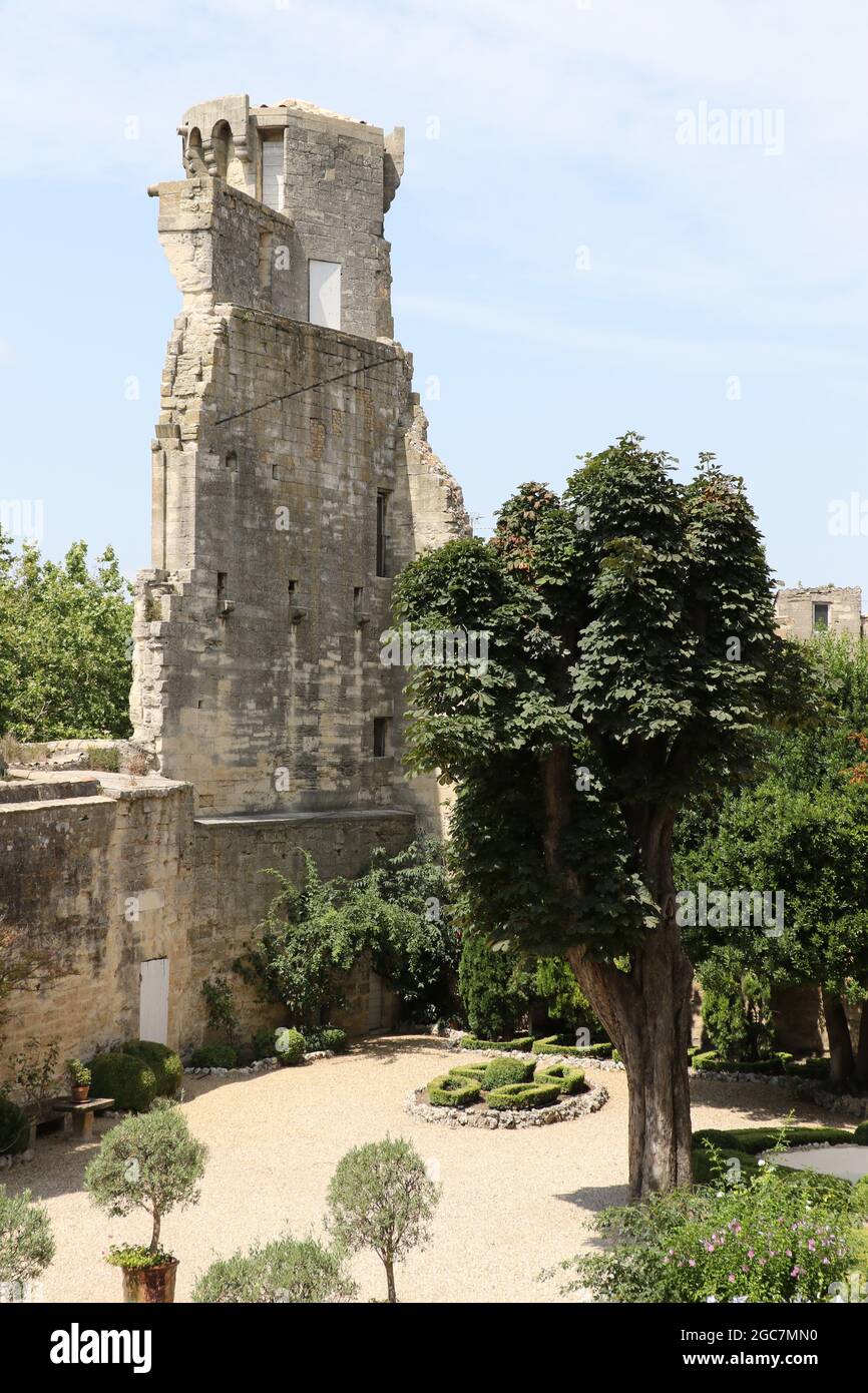 The garden of the Ducal Palace of the city of Uzes Stock Photo - Alamy