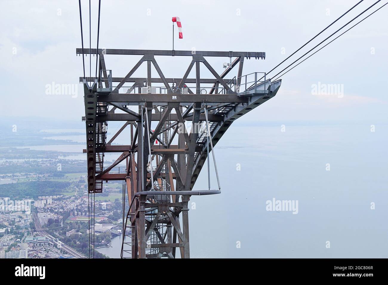 Cable car construction hi-res stock photography and images - Alamy