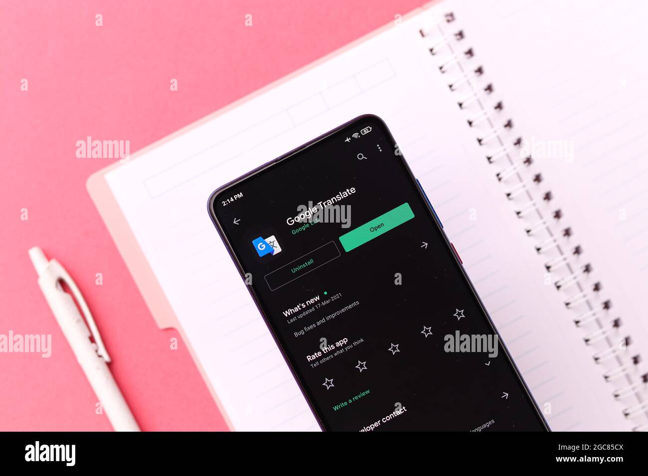 Google translate image hi-res stock photography and images - Alamy