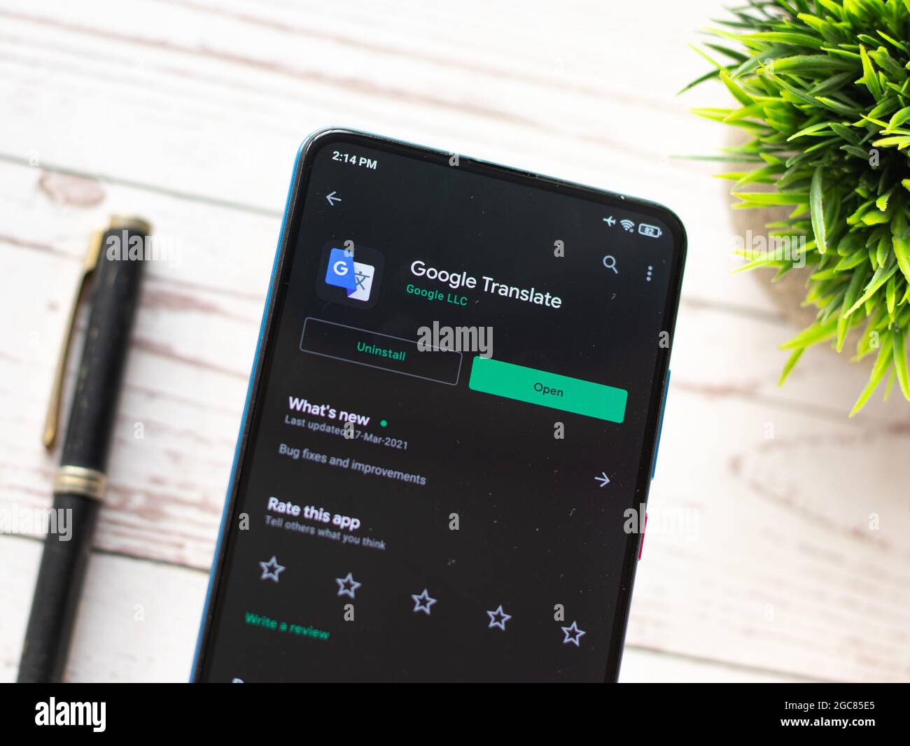 Google translate image hi-res stock photography and images - Alamy