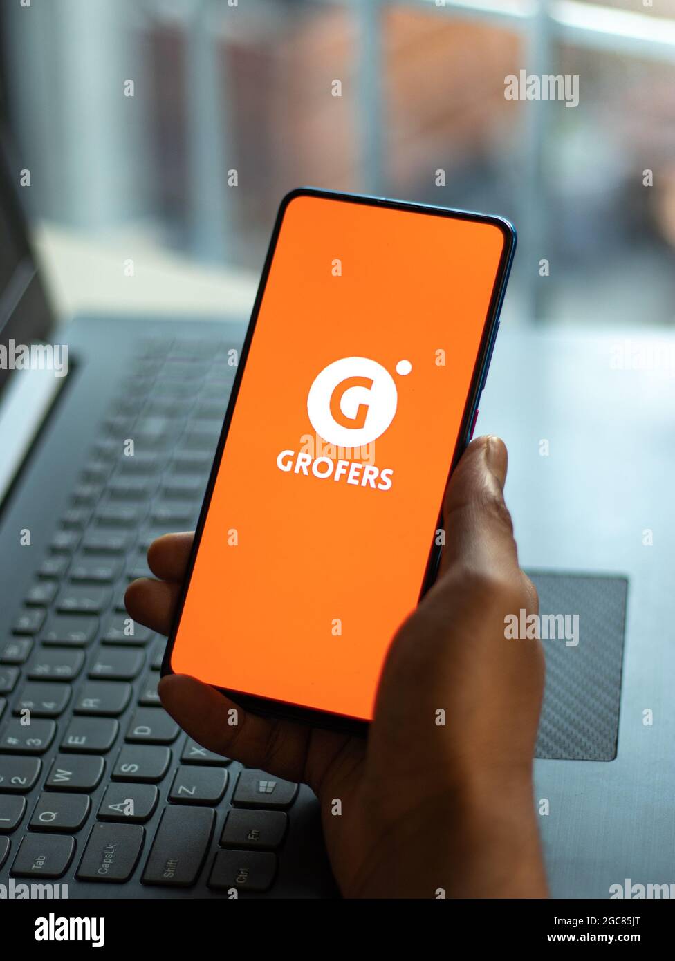 Grofers logo hi-res stock photography and images - Alamy