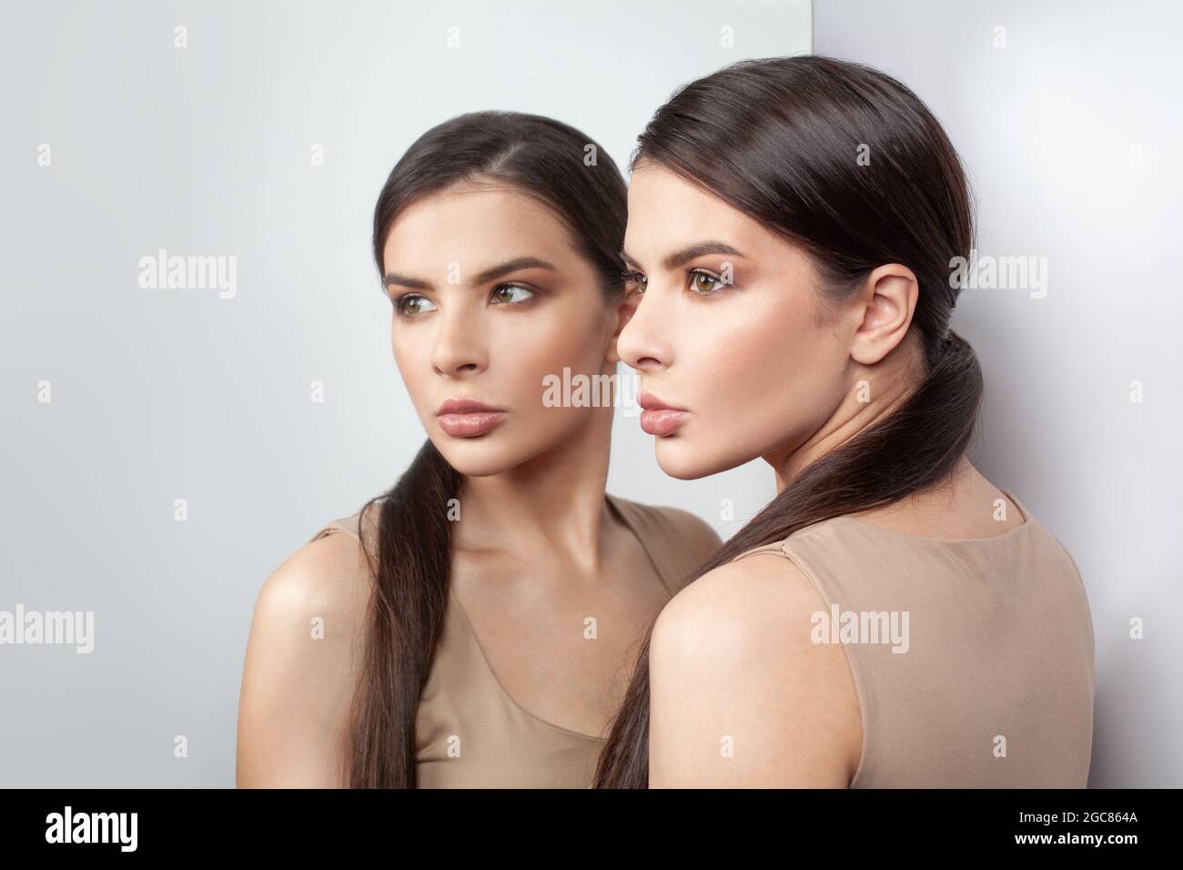 Female mirror fear hi-res stock photography and images - Alamy