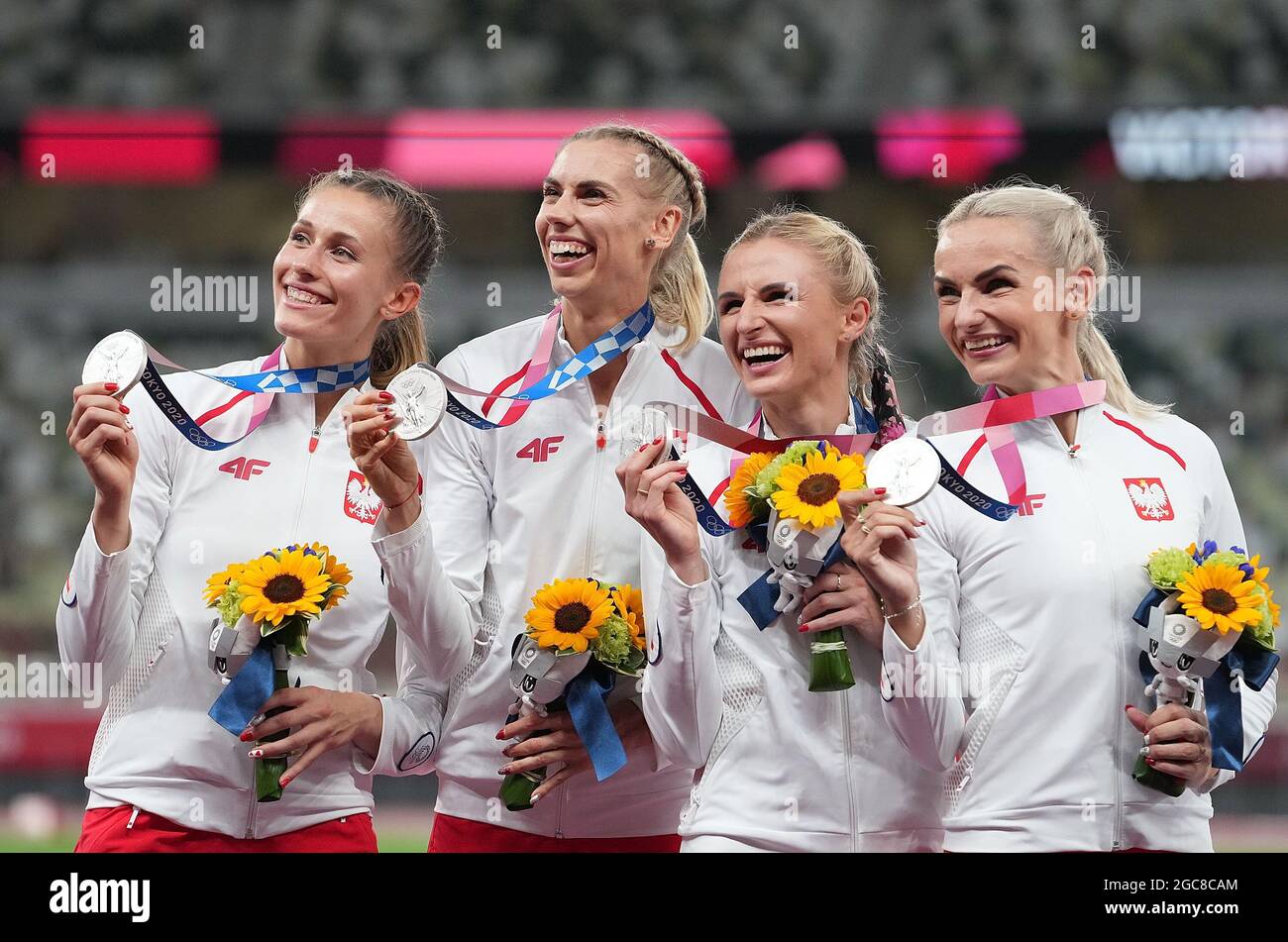 Tokyo, Japan. 7th Aug, 2021. Silver medalists Team Poland react on the ...