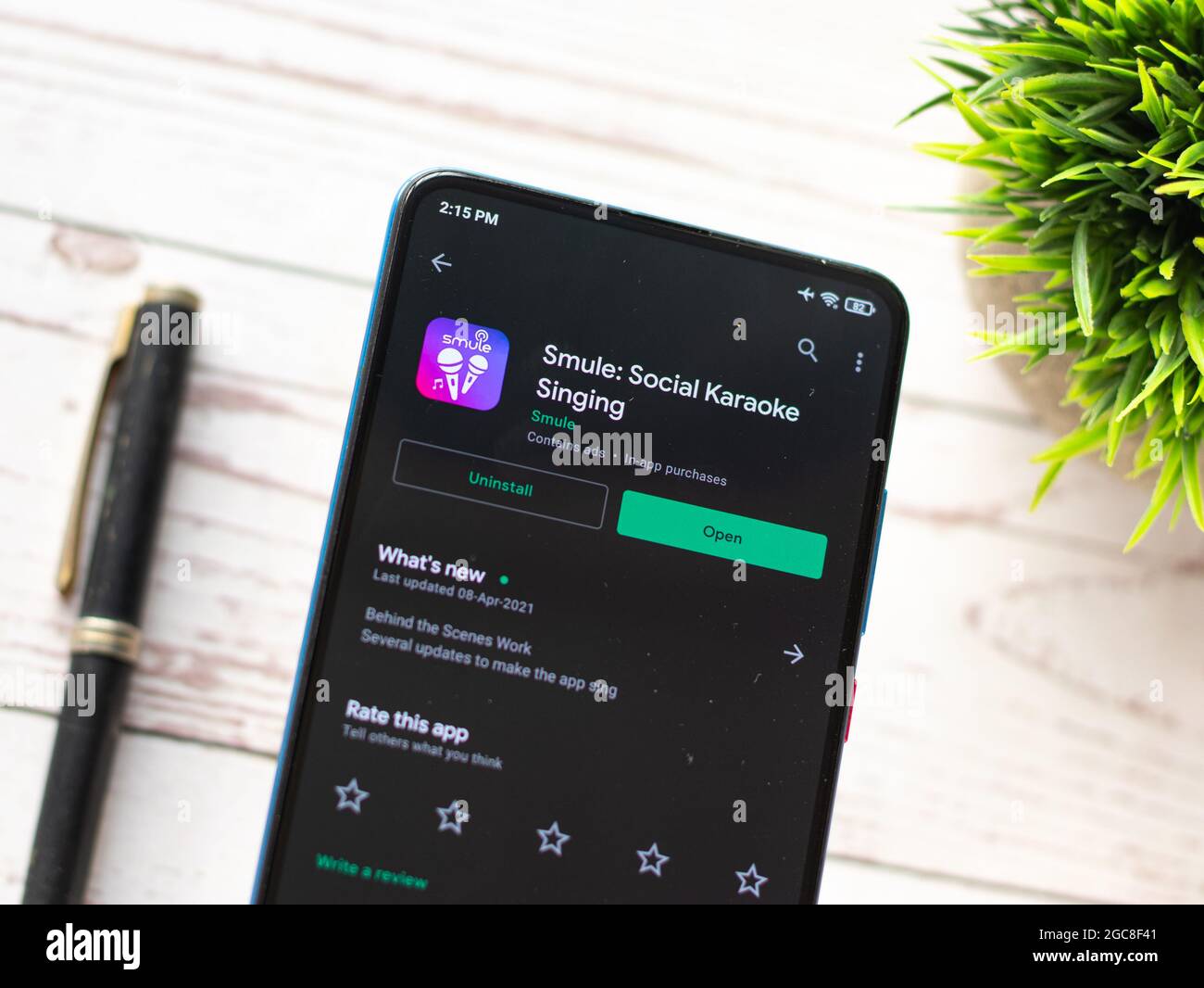 Smule logo hi-res stock photography and images - Alamy
