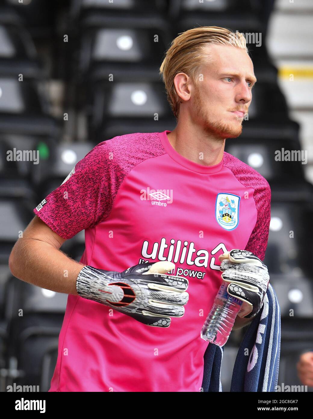 Ryan schofield soccer hi-res stock photography and images - Alamy