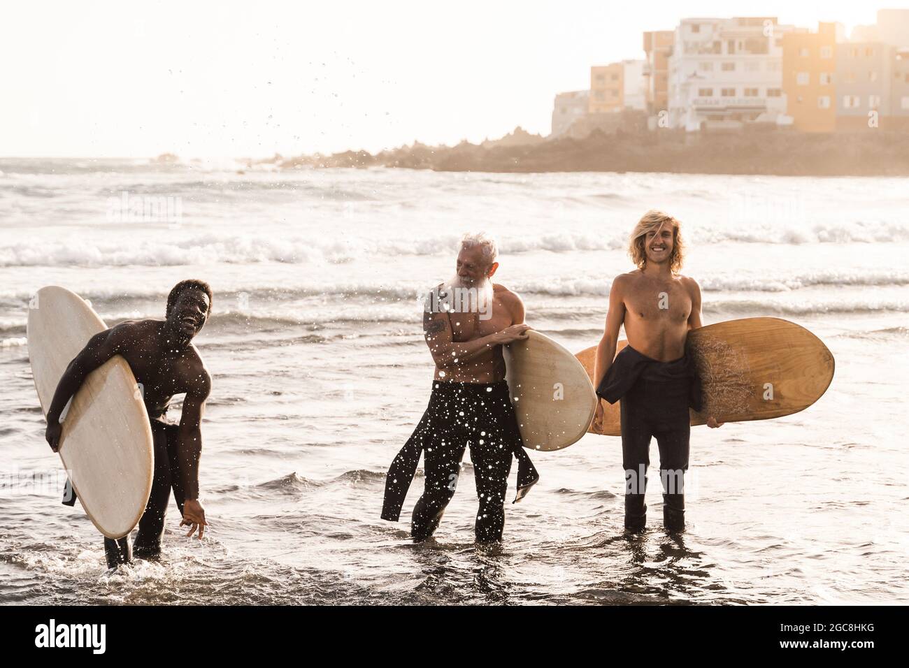 Group of diverse people australia hi-res stock photography and images ...