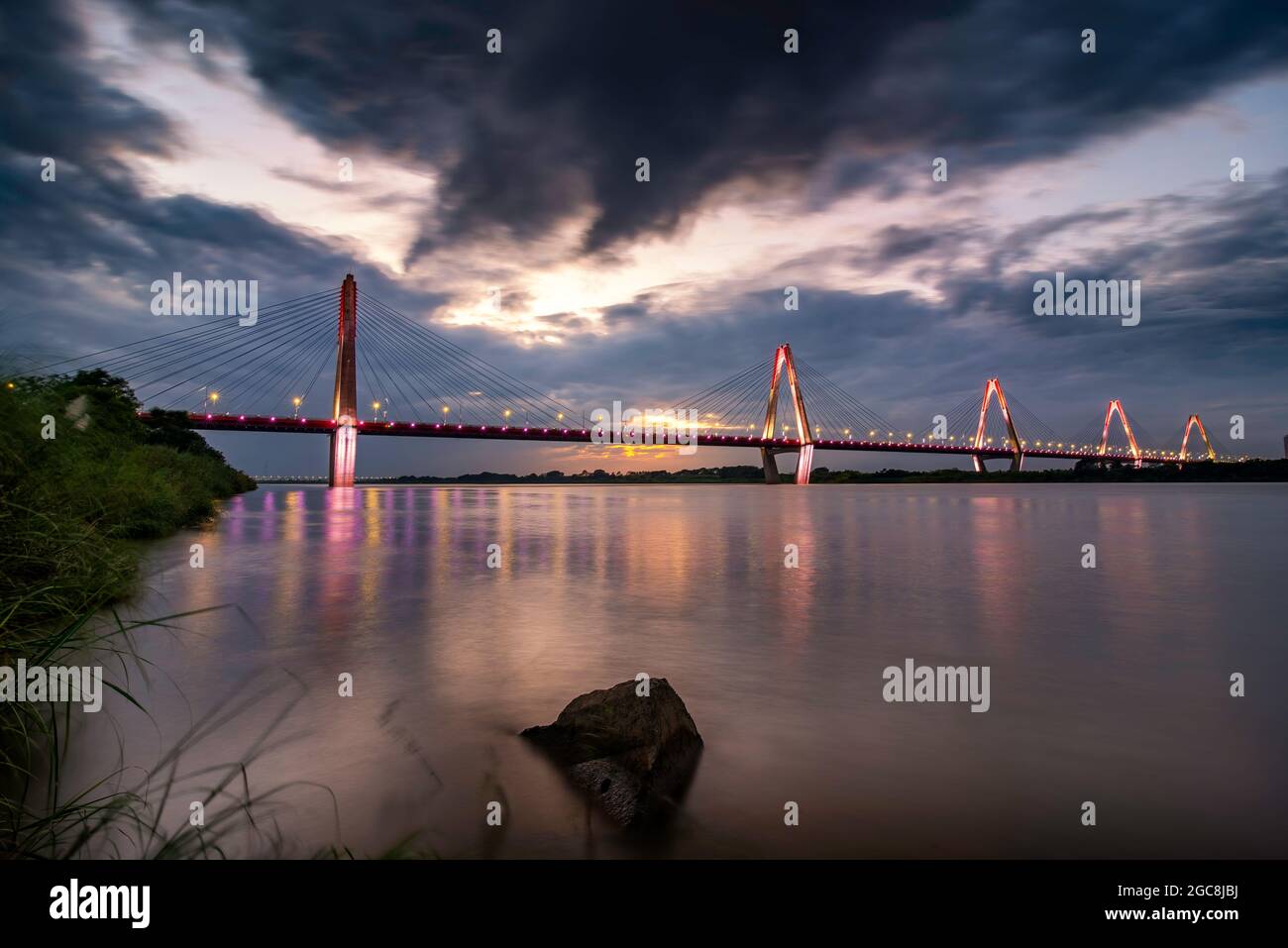 The Nhat Tan Bridge is a cable-stayed bridge crossing the Red River in ...