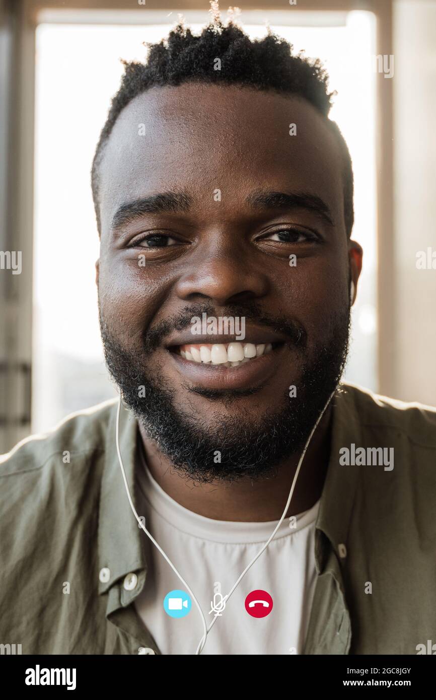 Video call man phone hi-res stock photography and images - Alamy