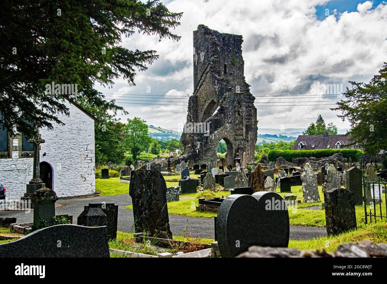 Llandeilo parish church hi-res stock photography and images - Alamy