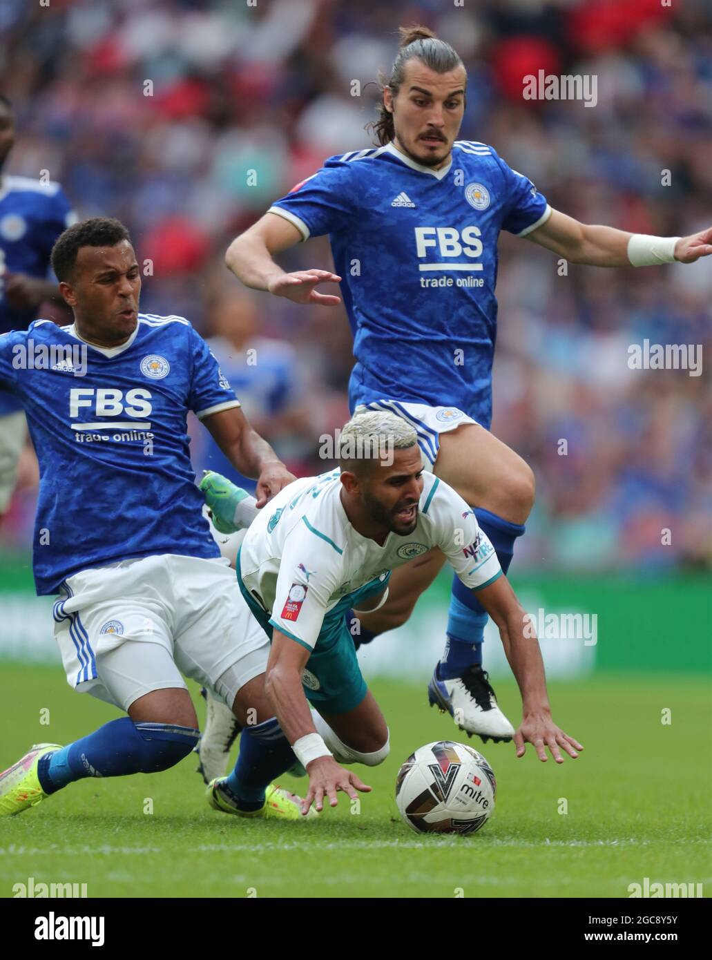 Ryan Bertrand Fouls Riyad Mahrez, Caglar Soyuncu Stock Photo - Alamy