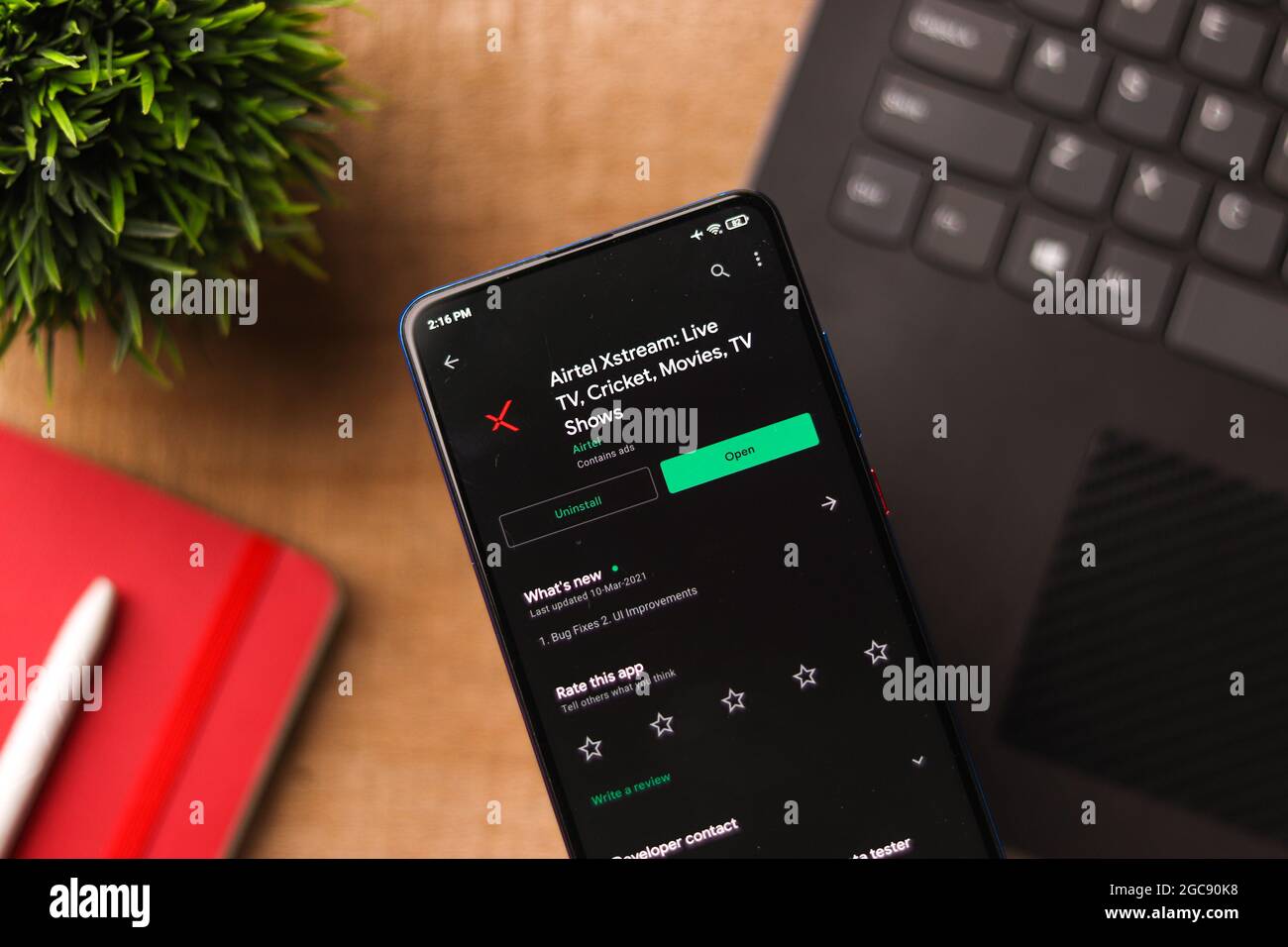 Airtel xstream logo hi-res stock photography and images - Alamy