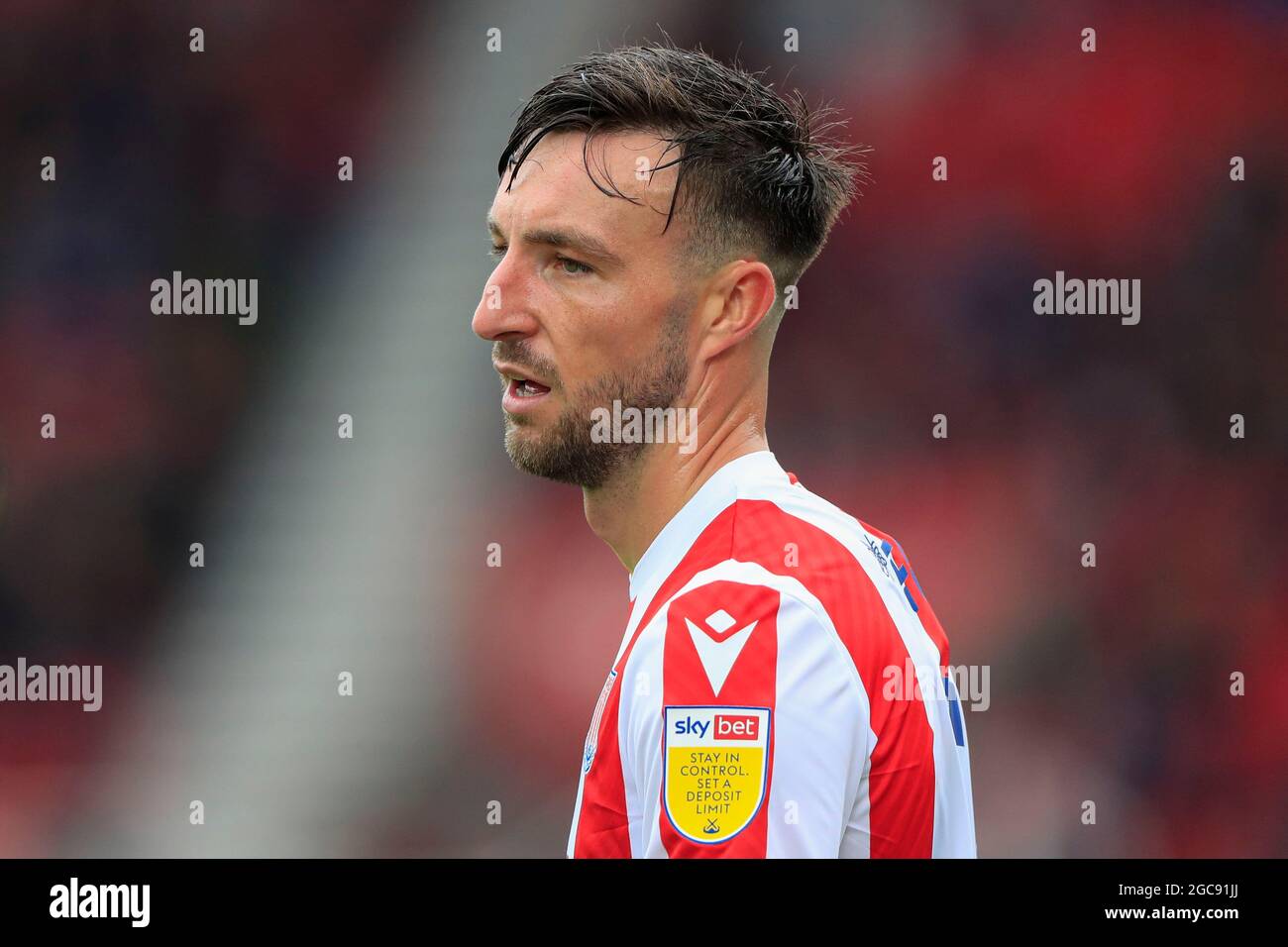 Morgan fox stoke hi-res stock photography and images - Alamy