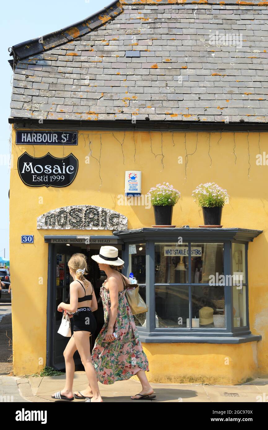 Boutique shop whitstable hi-res stock photography and images - Alamy