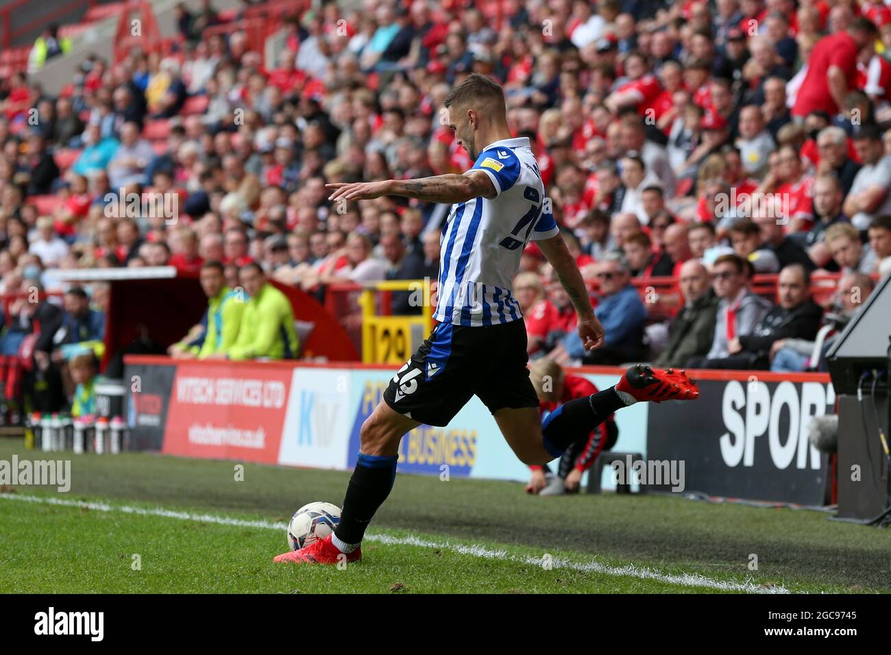 London, UK. 07th Aug, 2021. Lewis Wing #26 of Sheffield Wednesday takes ...