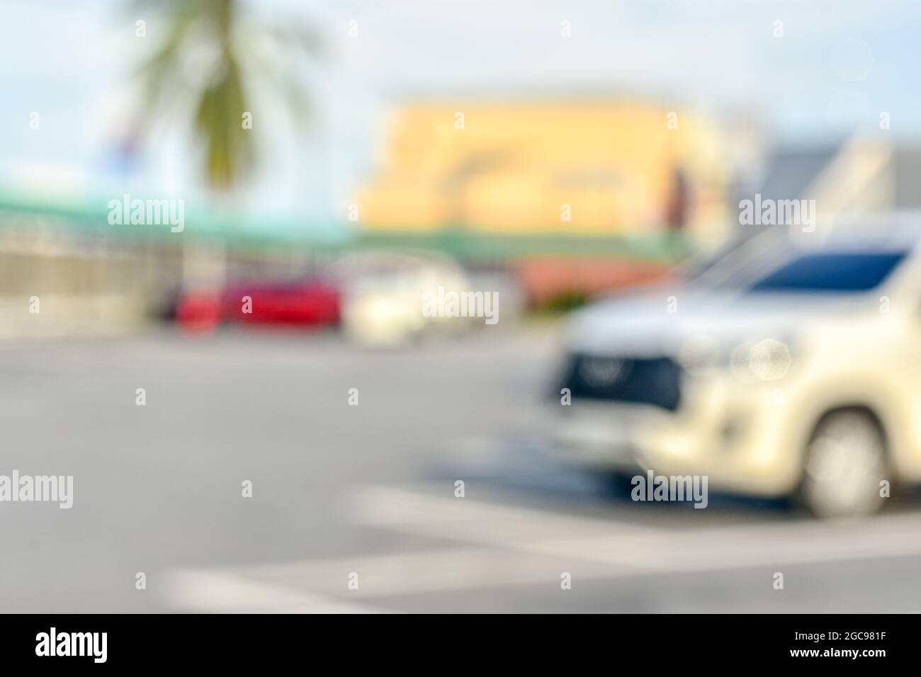 Car park exterior abstract hi-res stock photography and images - Alamy