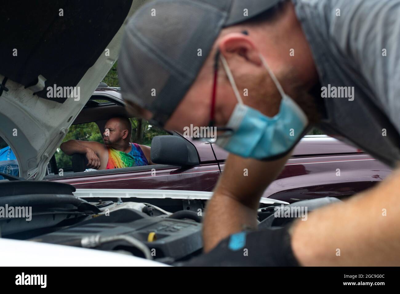 Police pull over car hi-res stock photography and images - Alamy
