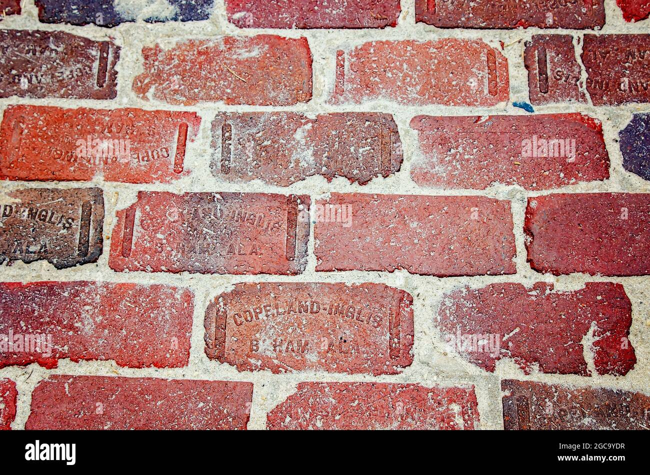 Bricks pattern hi-res stock photography and images - Alamy